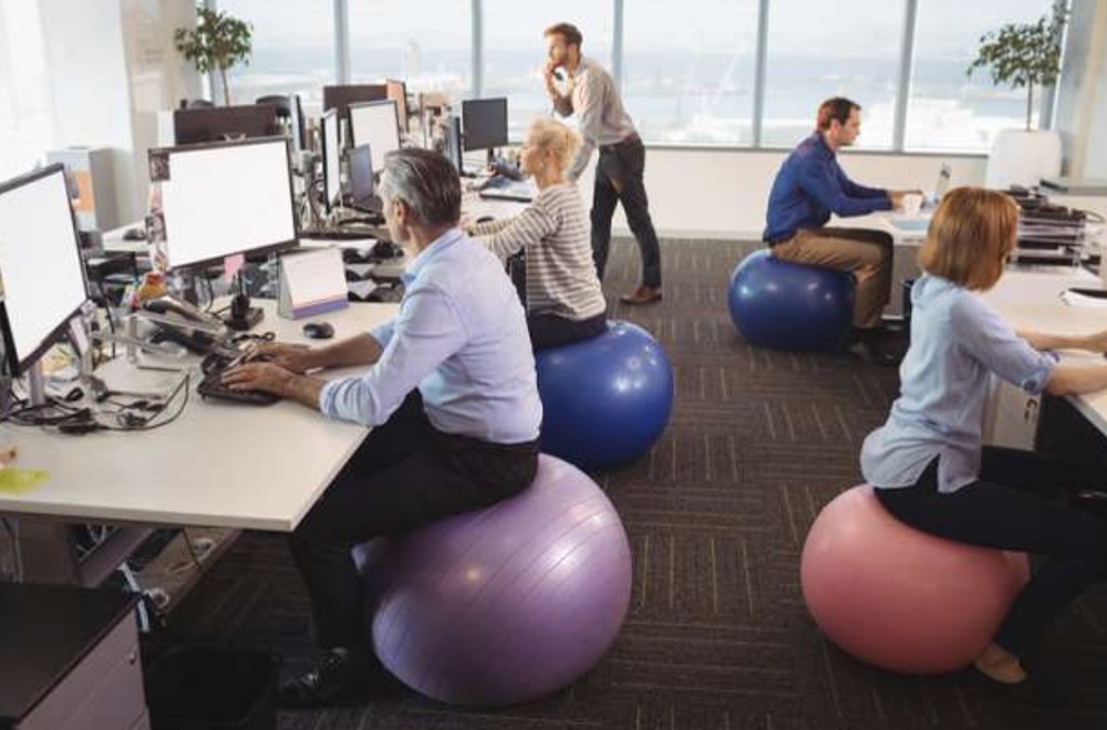 12 Fitness Equipment You Can Use at Work - Pain Free Working