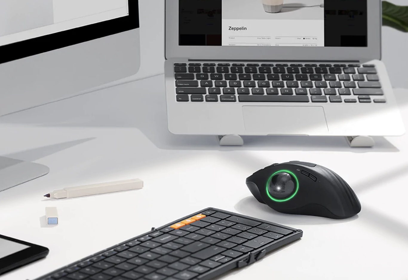 ProtoArc EM01 Advanced Wireless RGB Trackball Mouse Review - Pain Free ...