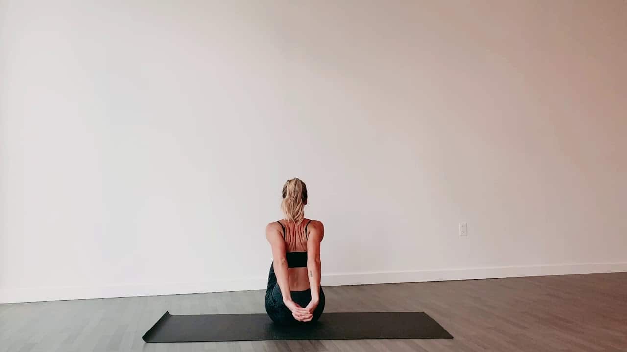 26 Flexibility Exercises for Beginners - Pain Free Working