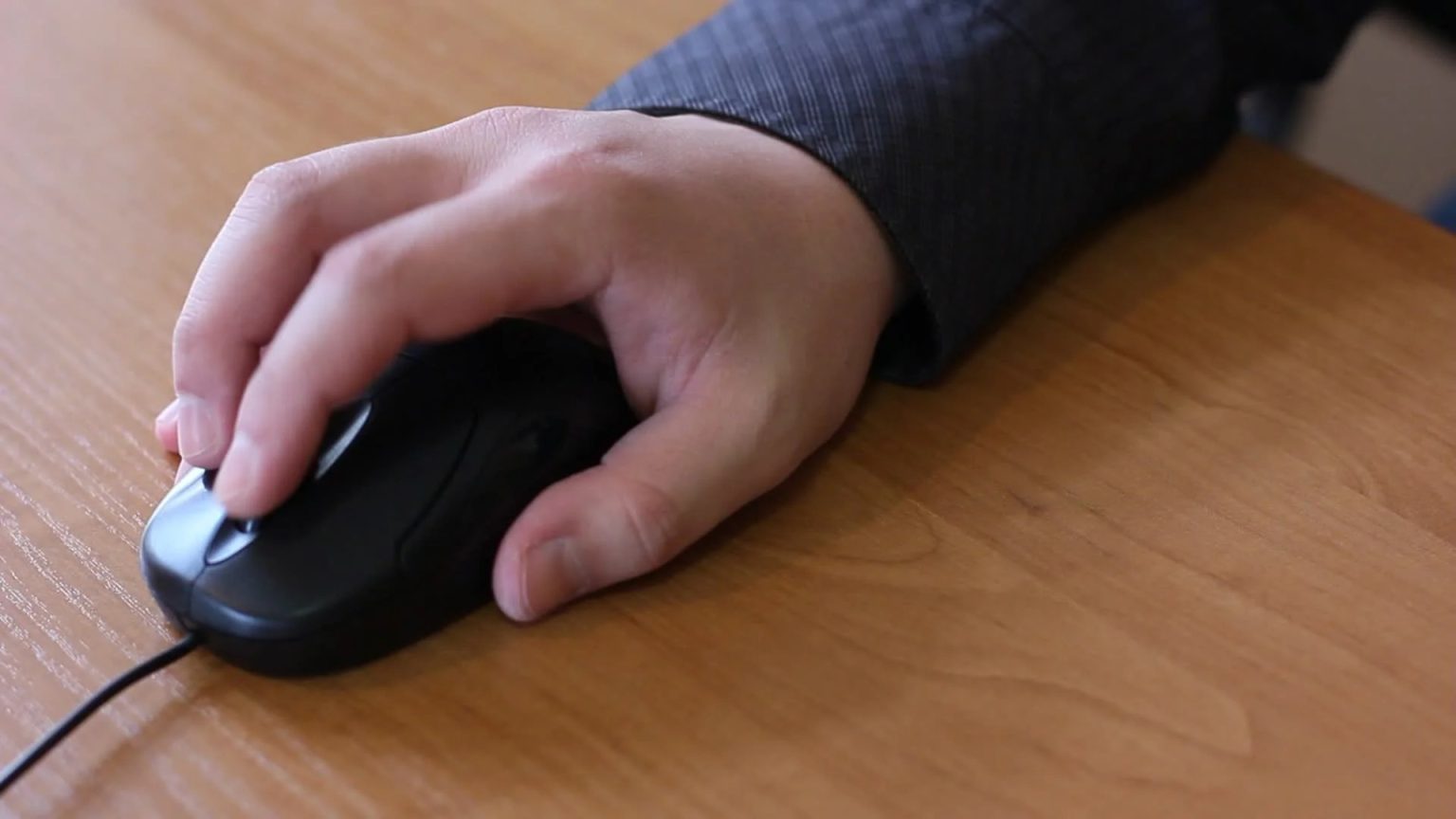 Step-by-Step Guide to Setting Up Your Keyboard and Mouse - Pain Free ...