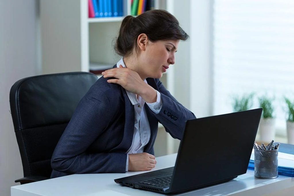 How to Relieve Shoulder Pain Through Desk Exercises - Pain Free Working