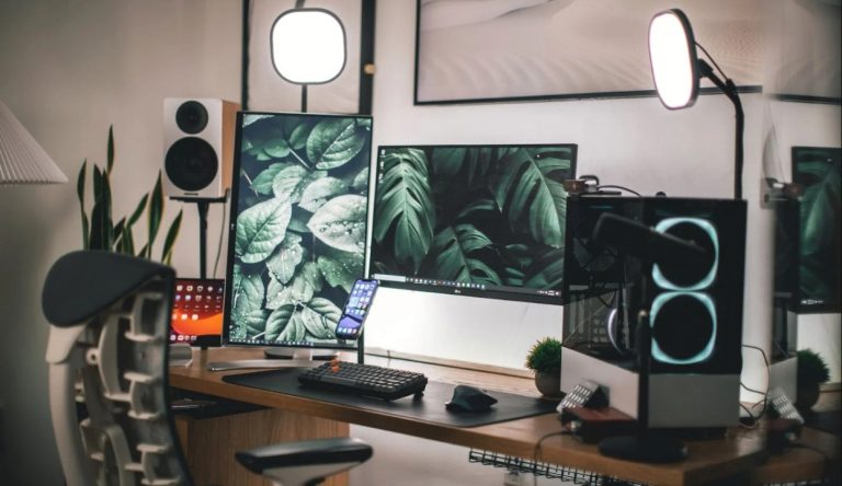10 Tips to Create the Best Desk Setup for Productivity - Pain Free Working