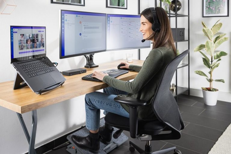 21 Tips for an Ergonomic Desk Arrangement - Pain Free Working
