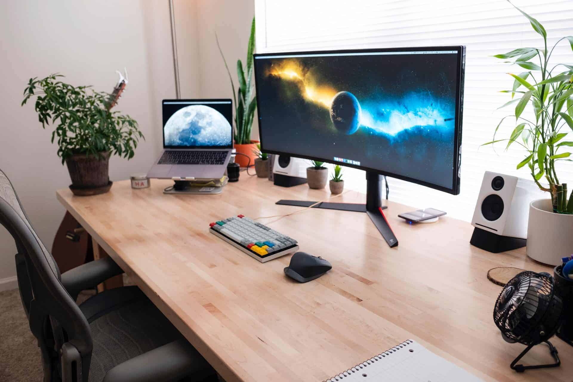 6 Tips for Proper Ergonomics for Dual Monitors - Pain Free Working