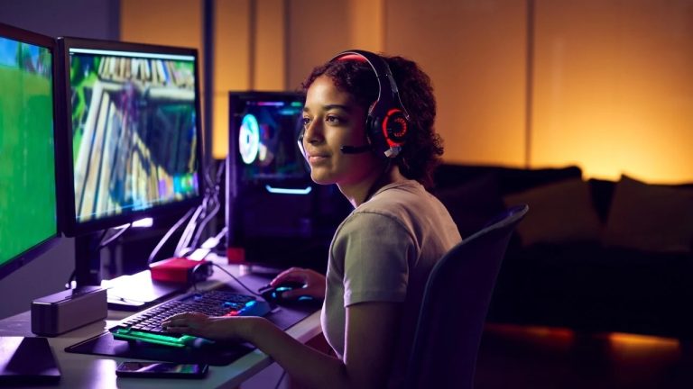 9 Dual Monitor Productivity Tips - Pain Free Working