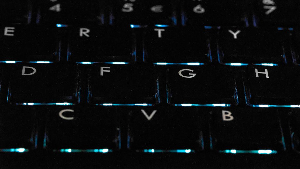 5 Types of Keyboard Layouts and the Best One for Ergonomics - Pain Free ...
