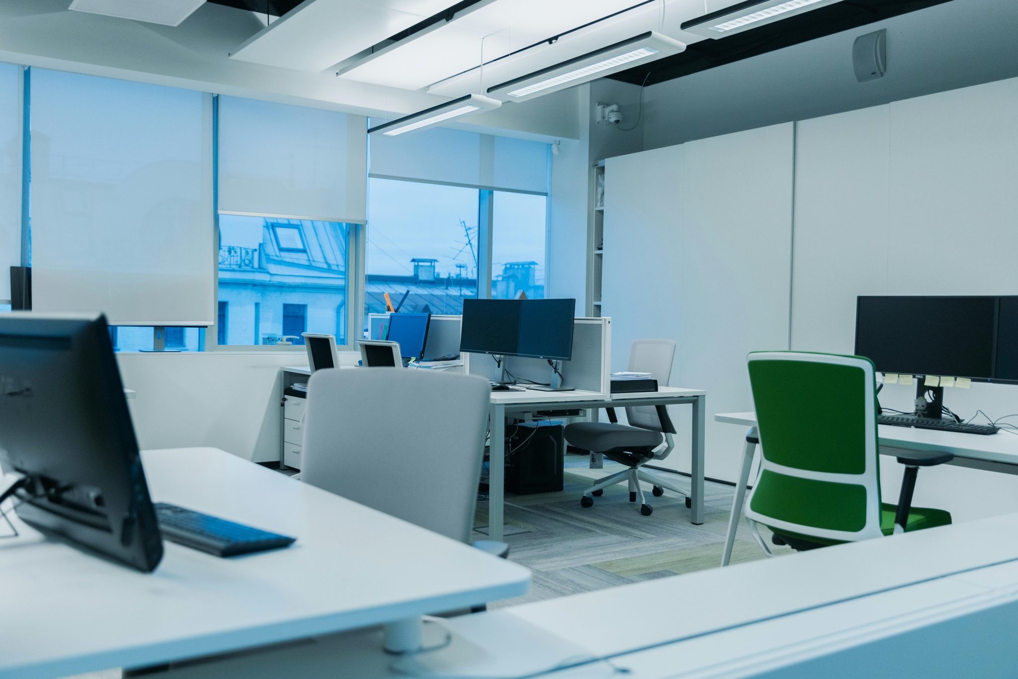 Sound Absorption vs Soundproofing: The Differences for Your Office ...